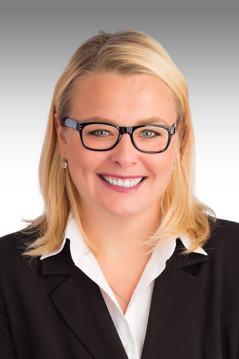 Lindsay Nilsson | Dolden Wallace Folick LLP